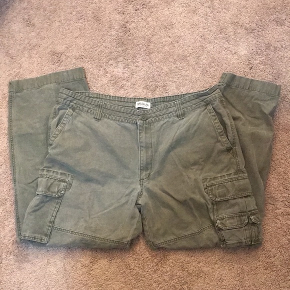 Magellan Outdoors | Pants | Magellan Sportswear Cargo Pants 42w 32l ...